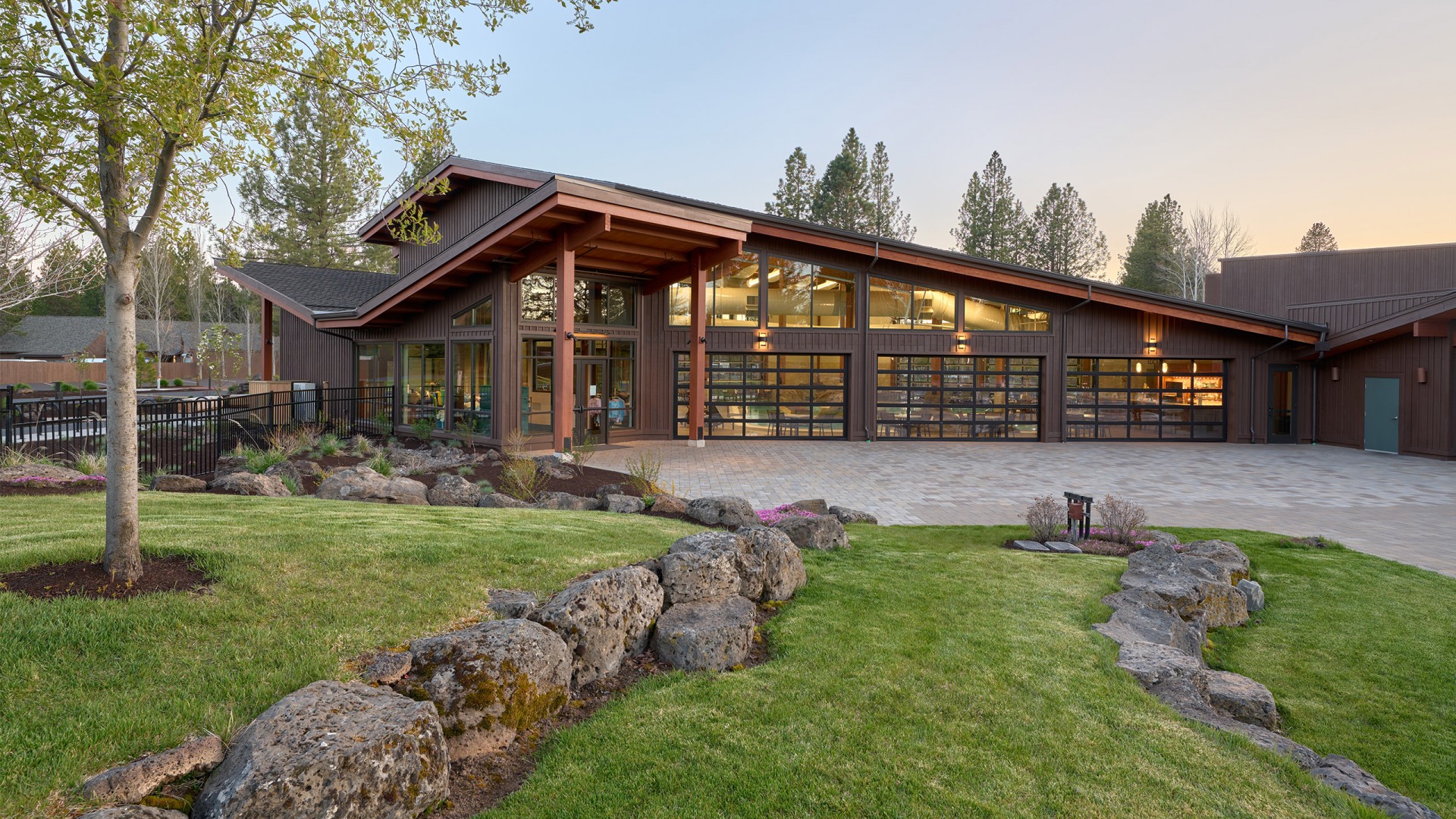 The Cove Family Aquatics Center - Sunriver, Oregon » ALSC Architects
